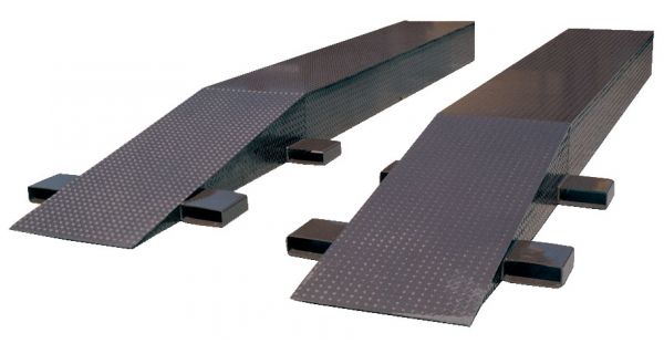 Beacon World Class - Steel Wheel Riser Ramps - Dock Riser Ramp